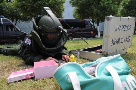 IED Detector Portable X-ray Inspection System with 3.3 lp/mm Limiting ...